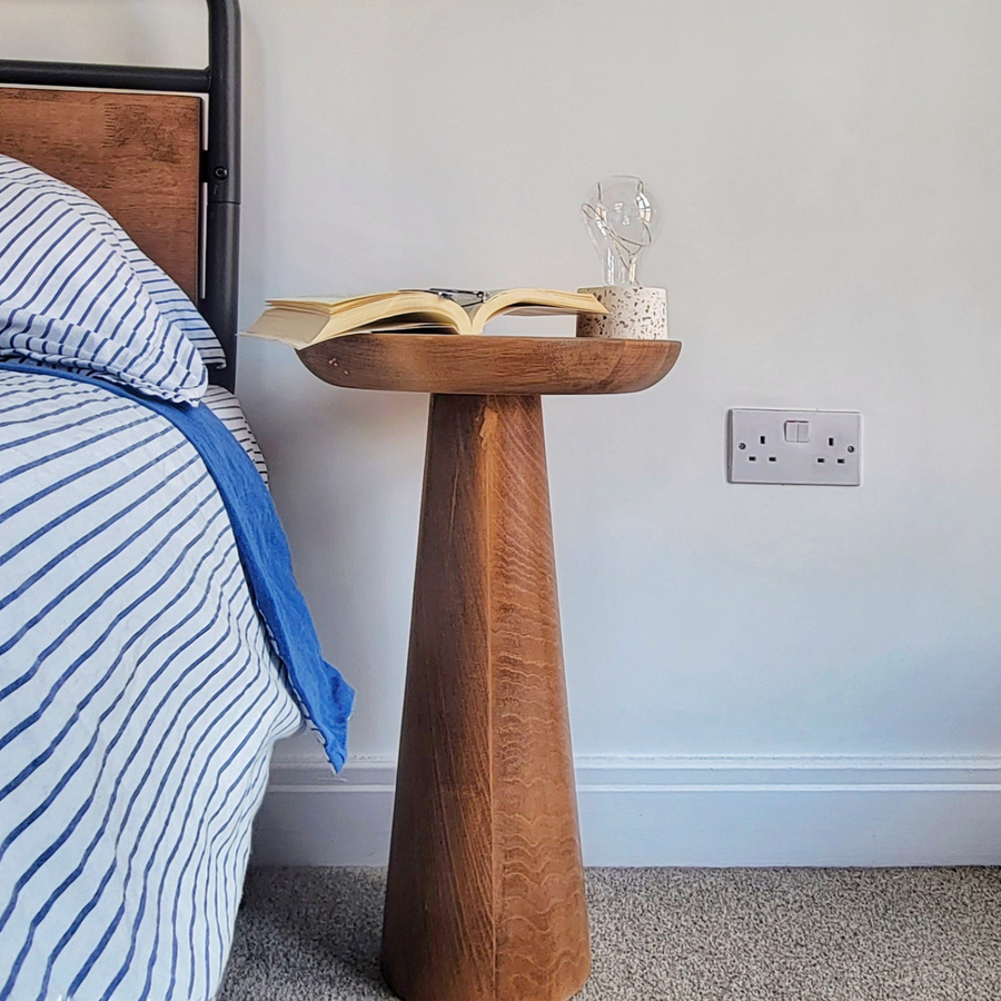 Pedestal end table wood store